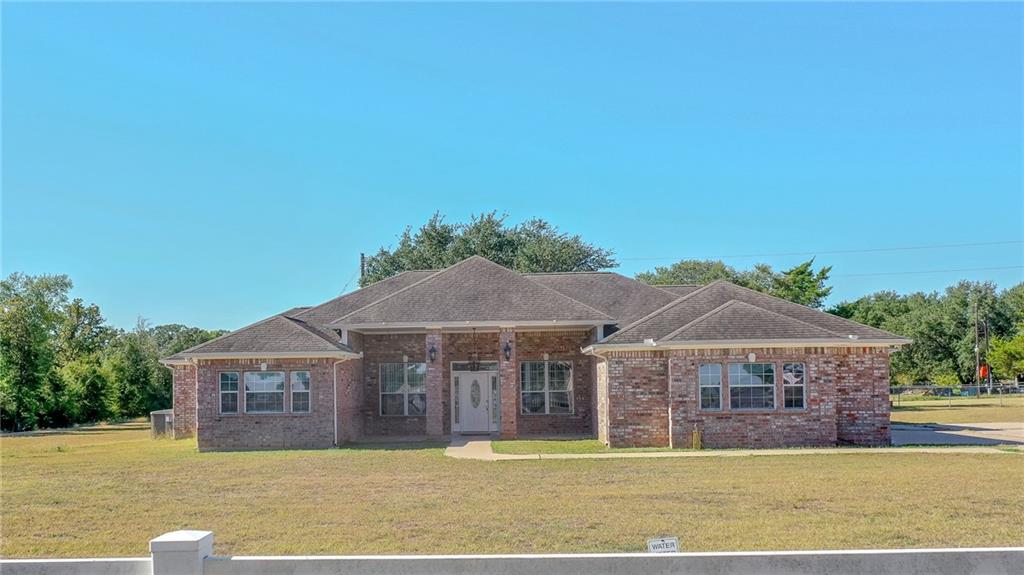 Featured Listings: House ($300k+) – Schultz Texas Properties